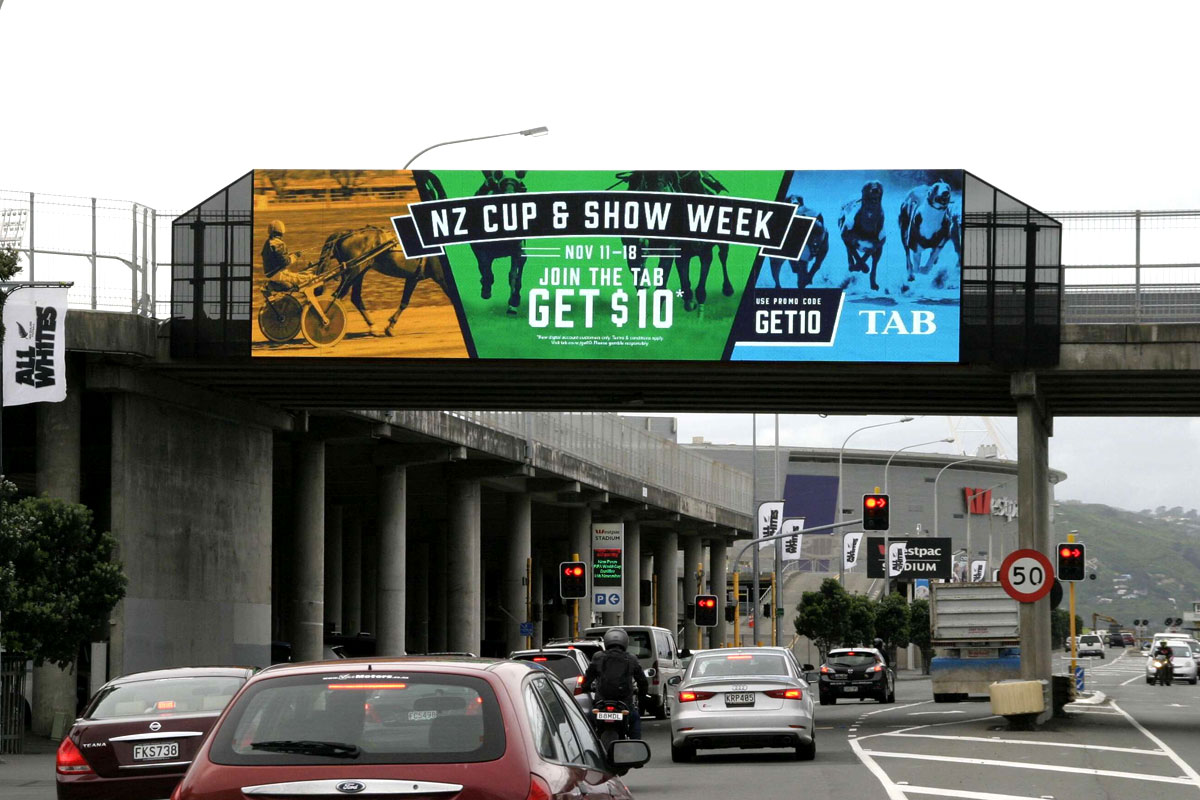 OUTDOOR SOLUTIONS - Yaham